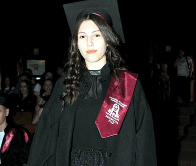 Cursul festiv al absolventilor de la Colegiul Economic “Anghel Ruginã ...