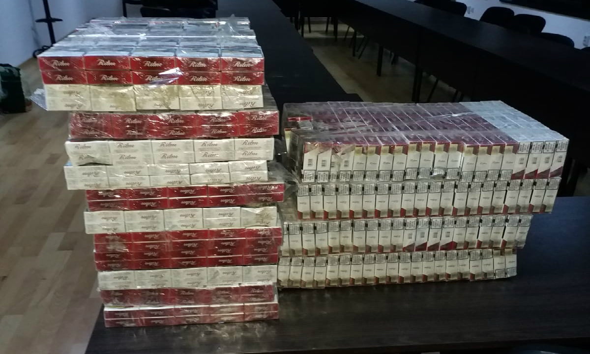 Româncã prinsã cu 6000 de tigãri la Vama Albita - Vremea noua - Liderul ...