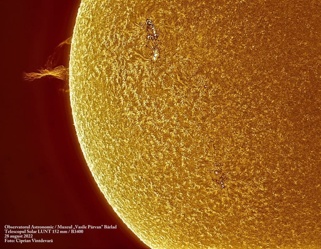 Soarele, vãzut prin telescopul Solar LUNT la Observatorul Bârlad ...