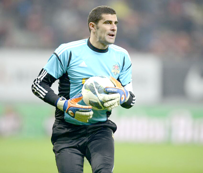 Faza drepturilor la replică din duelurile încrucișate dintre Adrian ...