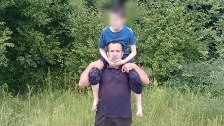 Zeci de oameni au căutat un copil de 11 ani care a plecat de la bunici ... Zeci de oameni au căutat un copil de 11 ani care a plecat de la bunici ...