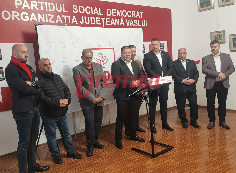 După ce a explicat noua lege a pensiilor, deputatul Adrian Solomon a ...